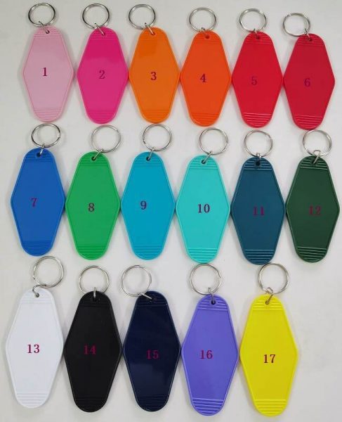 Cheap wholesale vintage hotel keychains custom logo